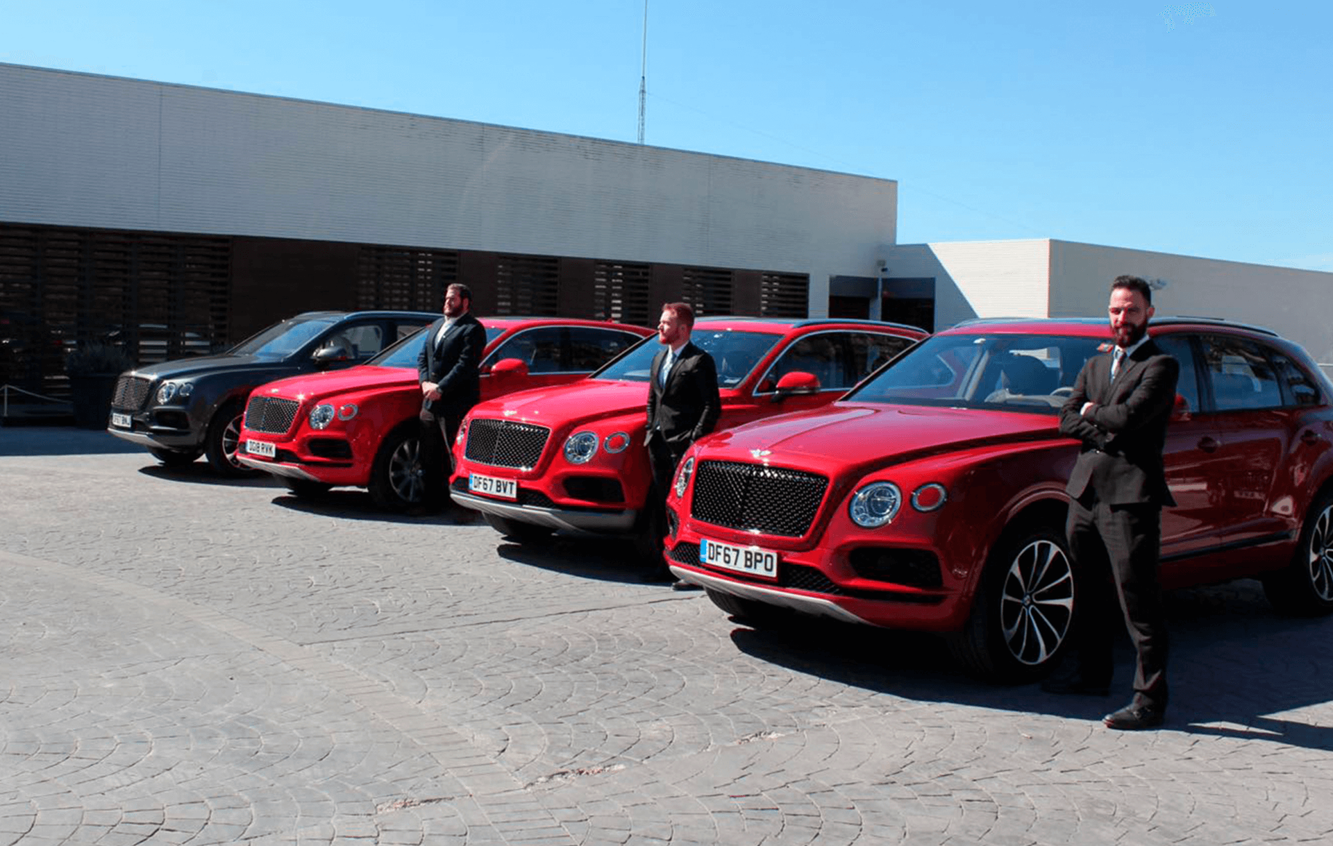 Conductores - Presentación Bentley Continental GT - Staff 4 Events